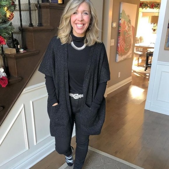 CAbi | Sweaters | Cabi 464 Luxury Poncho Limited Edition Fall 2020 Ml ...